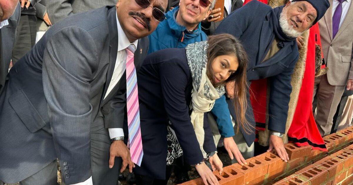 Central Mosque of Brent Health and Medical Centre - Tulip Siddiq MP